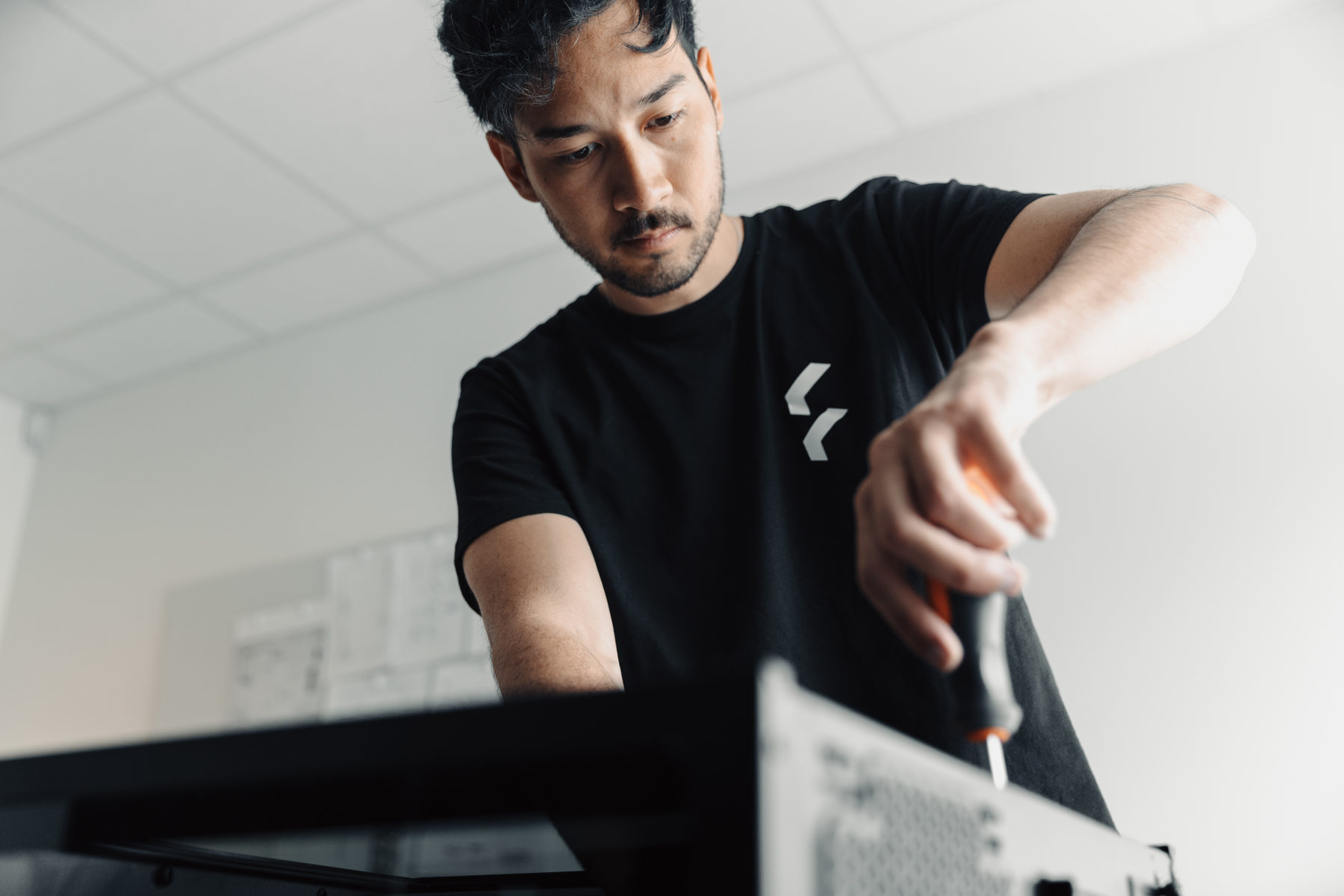 Fractal Design PC 硬件— Start (CH) - 机箱- 风扇- 电源- 散热